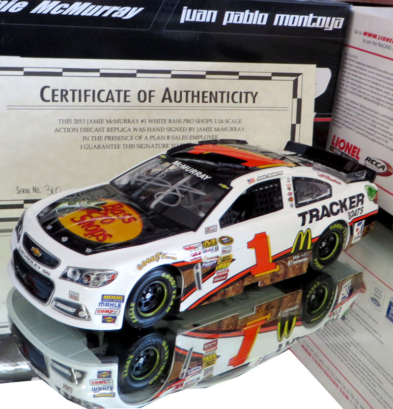 AUTOGRAPHED JAMIE MCMURRAY 2013 WHITE BASS PRO SHOPS 1/24 ACTION