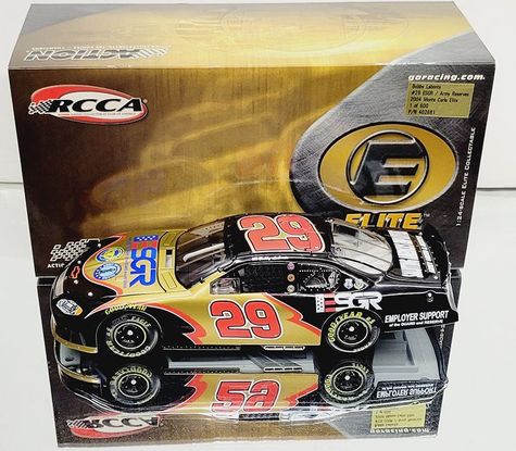 BOBBY LABONTE 2004 ARMY RESERVES/ ESGR 1/24 RCCA ELITE DIECAST