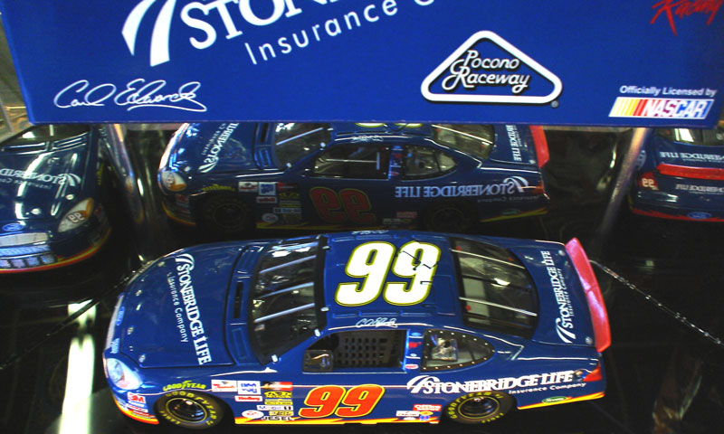 CARL EDWARDS 2005 STONEBRIDGE LIFE INSURANCE (POCONO WIN) 1/24 TEAM ...
