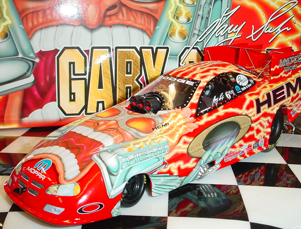 GARY SCELZI 2004 OAKLEY NHRA FUNNY CAR 1/24 ACTION