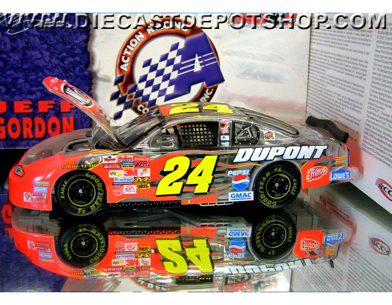 JEFF GORDON 2002 DUPONT FLAMES 2002 CLEAR BODY CAR 1/24 ACTION