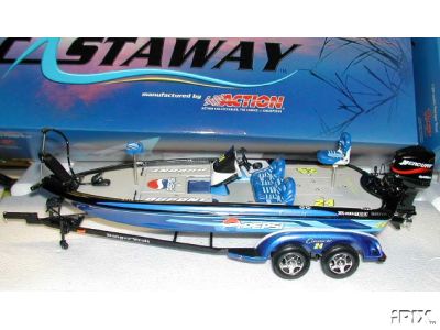 JEFF GORDON 2003 PEPSI NITRO BASS BOAT NASCAR ACTION DIECAST