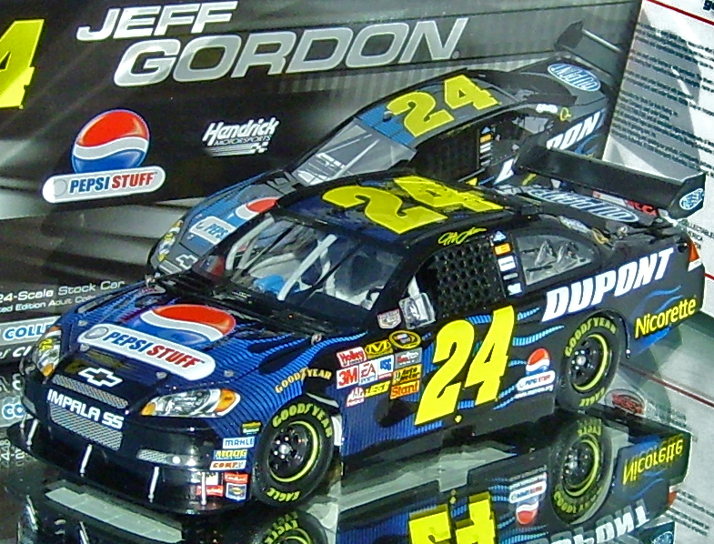 JEFF GORDON 2008 PEPSI STUFF 1/24 ACTION
