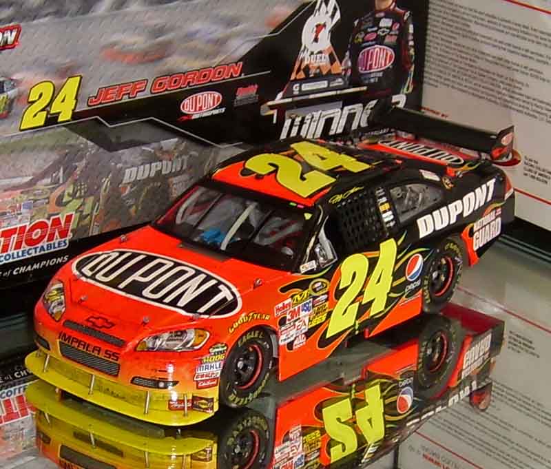 JEFF GORDON 2009 GATORADE DUEL RACED VERSION 1/24 ACTION