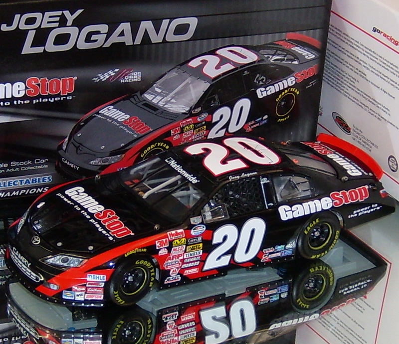 JOEY LOGANO 2008 GAMESTOP ROOKIE CAR 1/24 ACTION