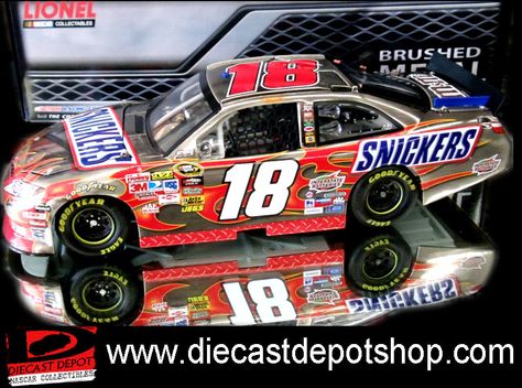KYLE BUSCH 2011 SNICKERS BRUSHED METAL 1/24 ACTION