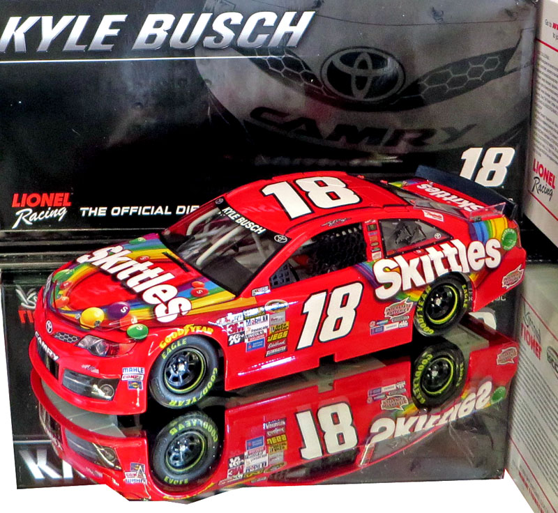 KYLE BUSCH 2014 SKITTLES 1/24 ACTION