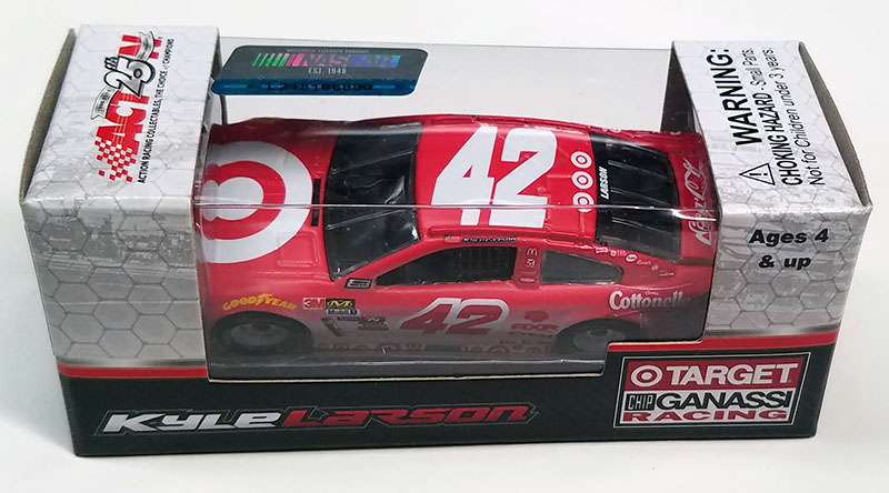 KYLE LARSON 2017 TARGET 1/64 ACTION
