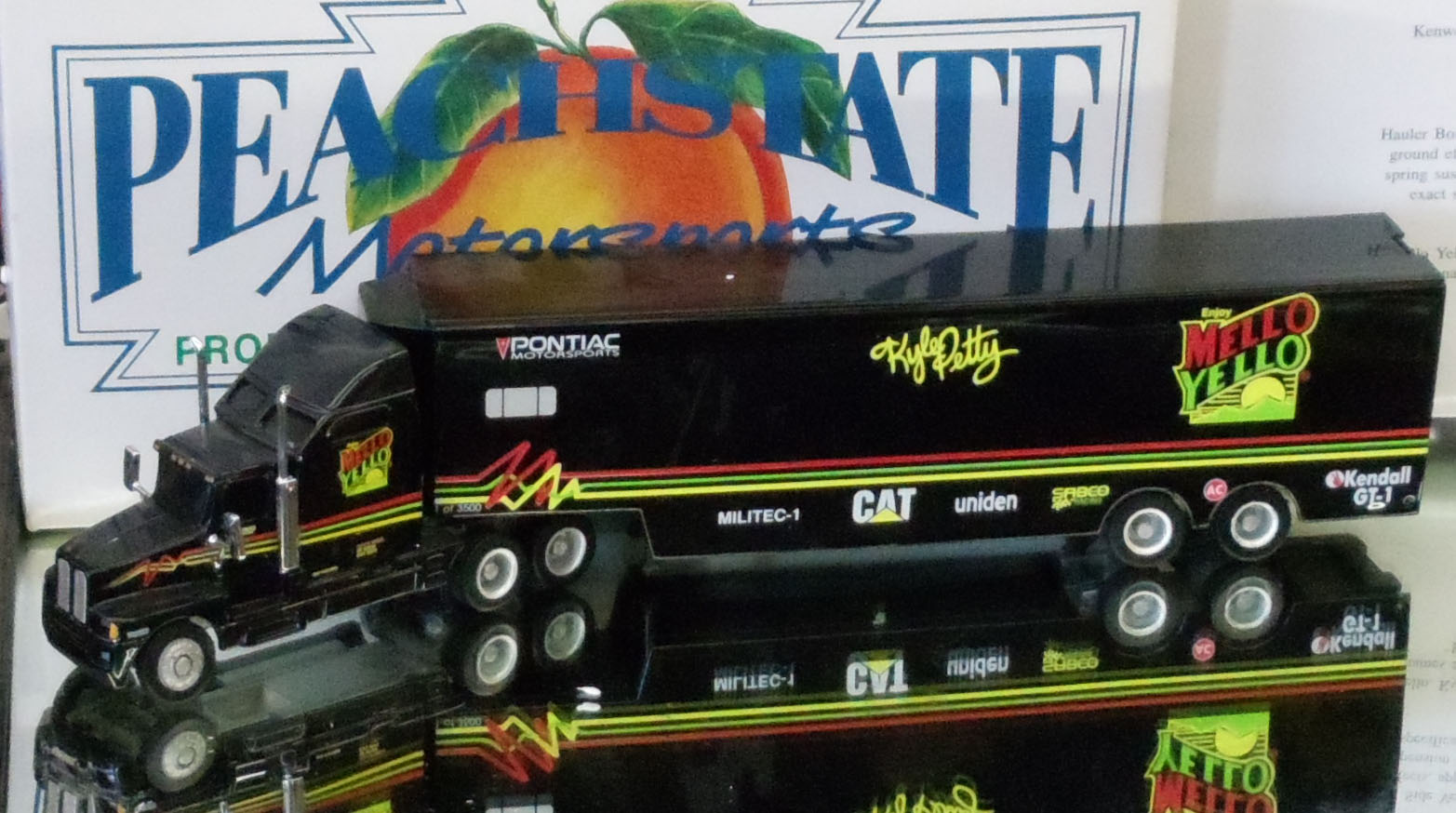 KYLE PETTY MELLO YELLO TRANSPORTER 1/64 PEACHSTATE MOTORSPORTS
