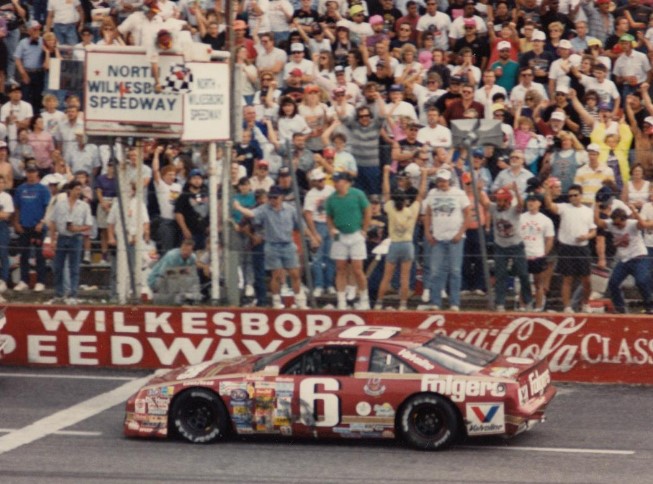 MARK MARTIN 1990 NORTH WILKESBORO WIN RACED VERSION #6 FOLGERS 1/24 ...