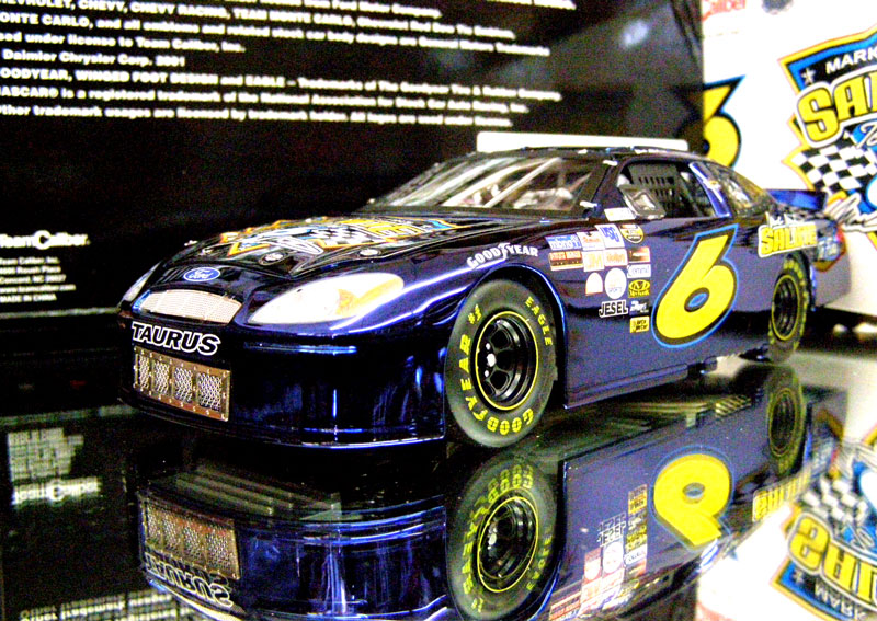 MARK MARTIN 2005 SALUTE TO YOU BLUE CHROME 1/24 TEAM CALIBER PREFERRED