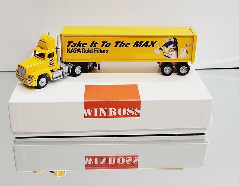 NAPA GOLD FILTERS "TAKE IT TO THE MAX" TRANSPORTER 1/64 WINROSS HAULER ...