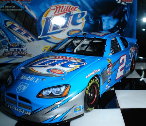 RUSTY WALLACE 2005 MILLER LIGHT 1/24 ACTION