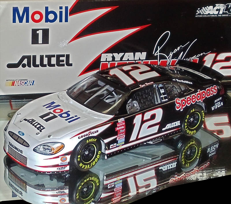 RYAN NEWMAN 2002 MOBIL 1 SPEED PASS 1/24 ACTION
