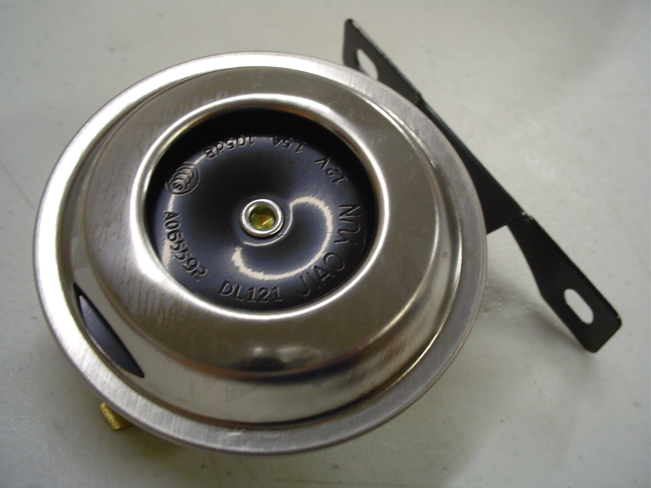 @ 12_VOLT HORN_ASSY CAN_FIT_MANY MODELS (6V_TO_12V_SWAP) (S1184)