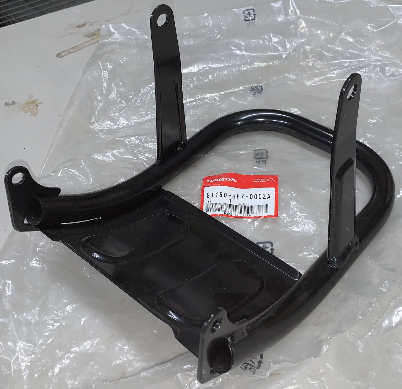 @ *FRONT CARRIER PIPE BUMPER *NH1* FITS TRX90 81150-HF7-000ZA 7/21M (S1228)