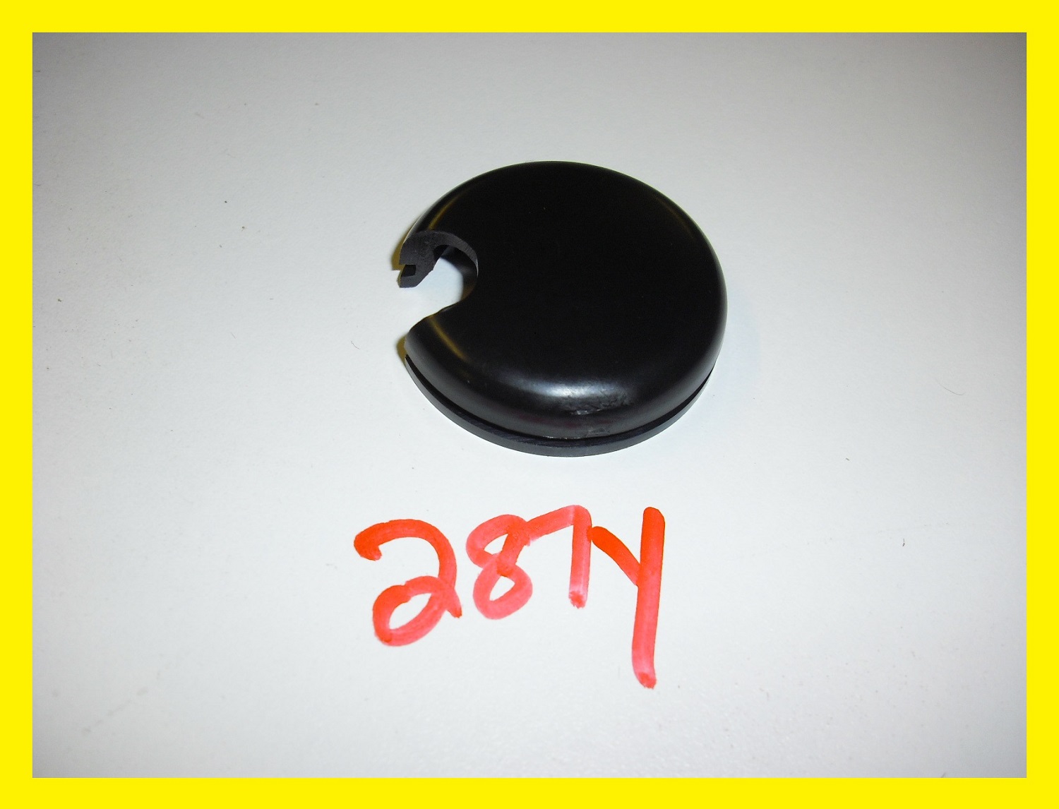 GROMMET IGN_SWITCH_ACCESS FRAME_PLUG 32983-459-670 1/21M (287Y)