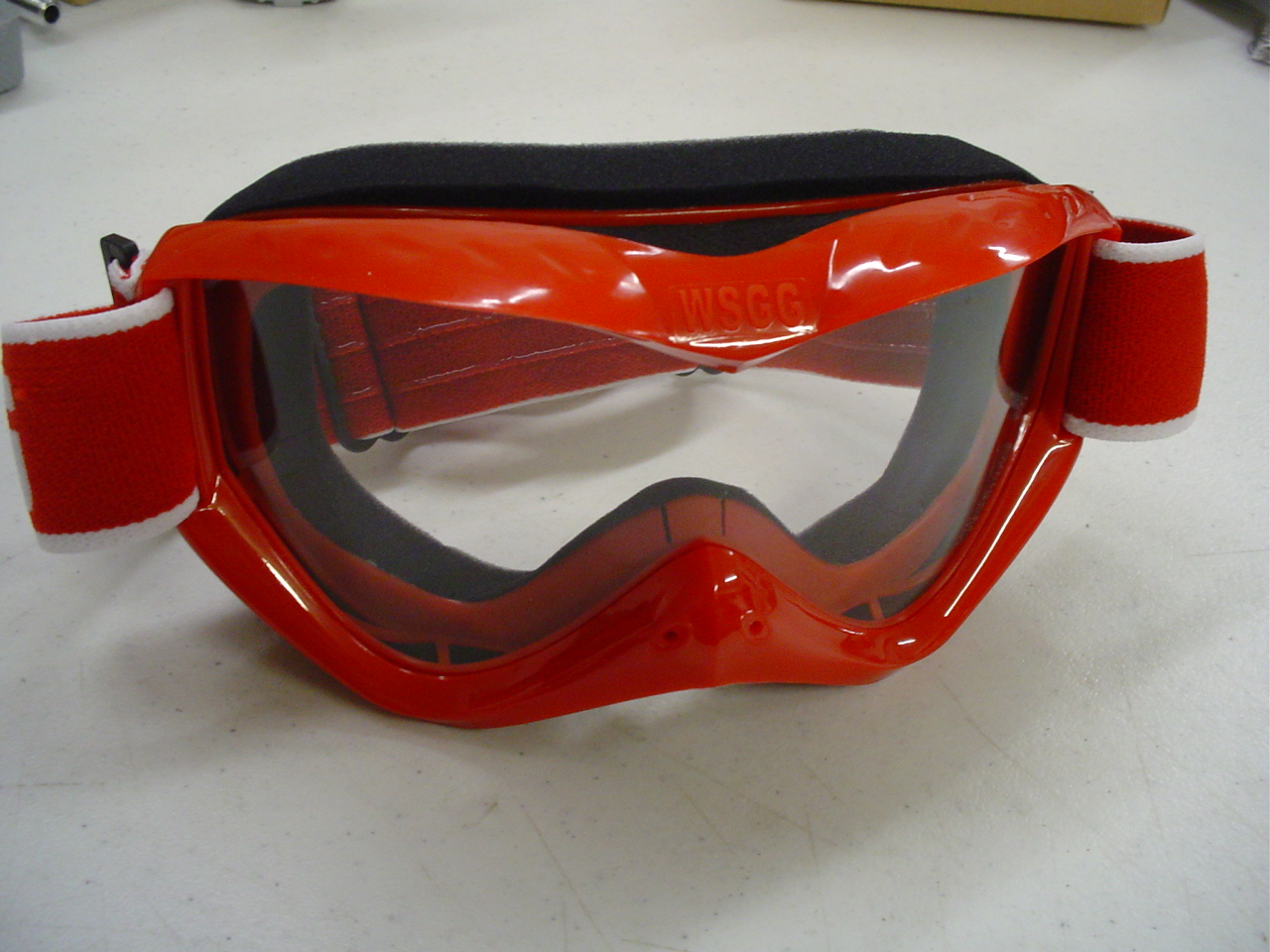 @ WE_SELL GREAT_GOGGLES WSGG (RED_1003N)