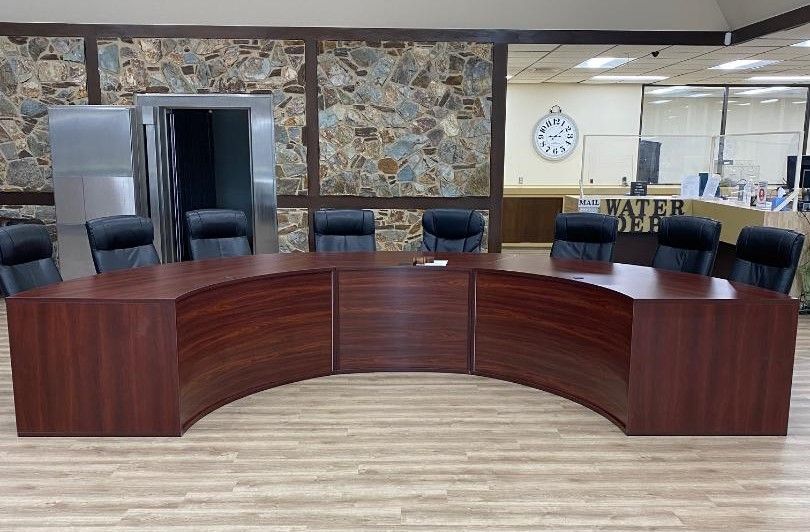 Dias Furniture | Horse Shoe Shaped Desk | Seats 13