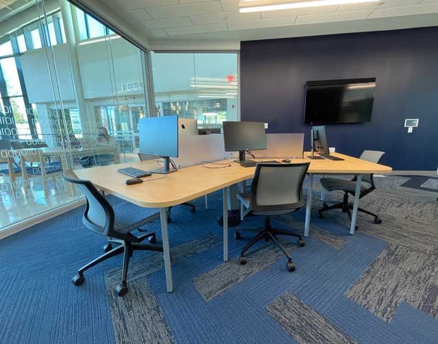 MANIFEST POD LIBRARY COMPUTER STATIONS