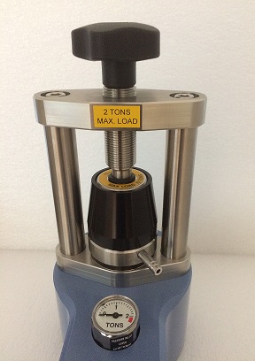 2 Ton Mini Pellet Press for short and tall Pellet Dies