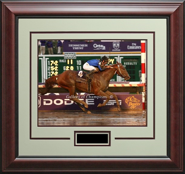 Curlin Wins 2007 Breeders Cup Classic - Framed Photo