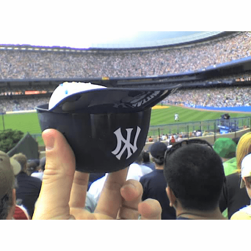 Set of 20 New York Yankees 8oz Ice Cream Sundae Baseball Helmet Snack Bowls