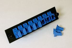 ADAPTER PANEL, SC SIMPLEX, SINGLEMODE OS1/OS2, BLUE, 8-SIMPLEX, 8-FIBER