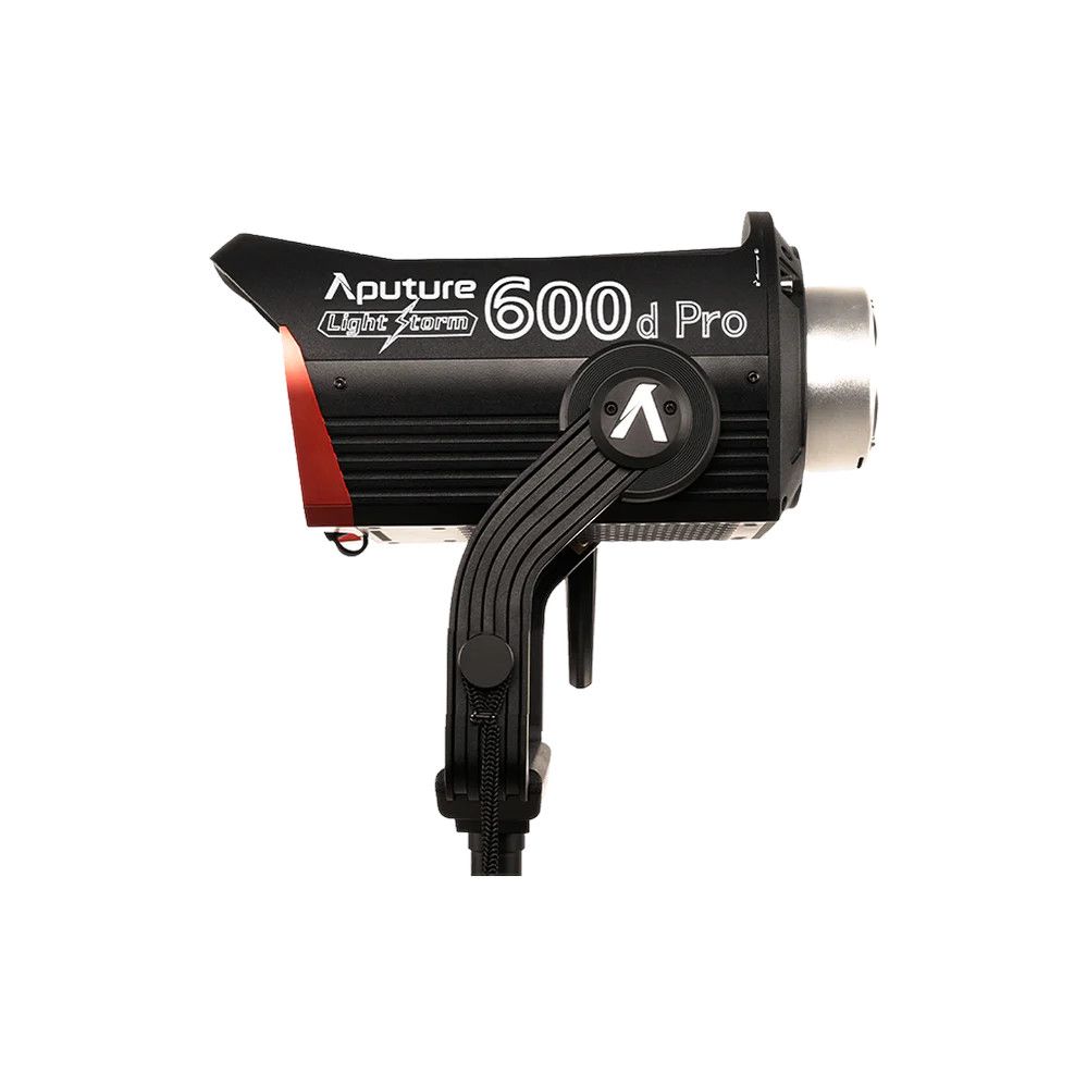 Aputure LS 600D Pro Daylight LED | Gold Mount