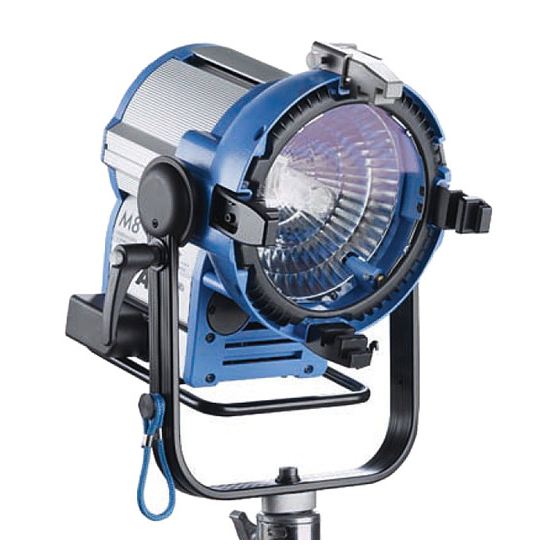 Arri M8 800W HMI Daylight Head - BarnDoor Lighting