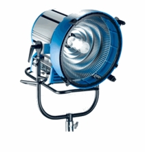 Arri M18 HMI Light 1800w Head L1.37600.B - BarnDoor Lighting