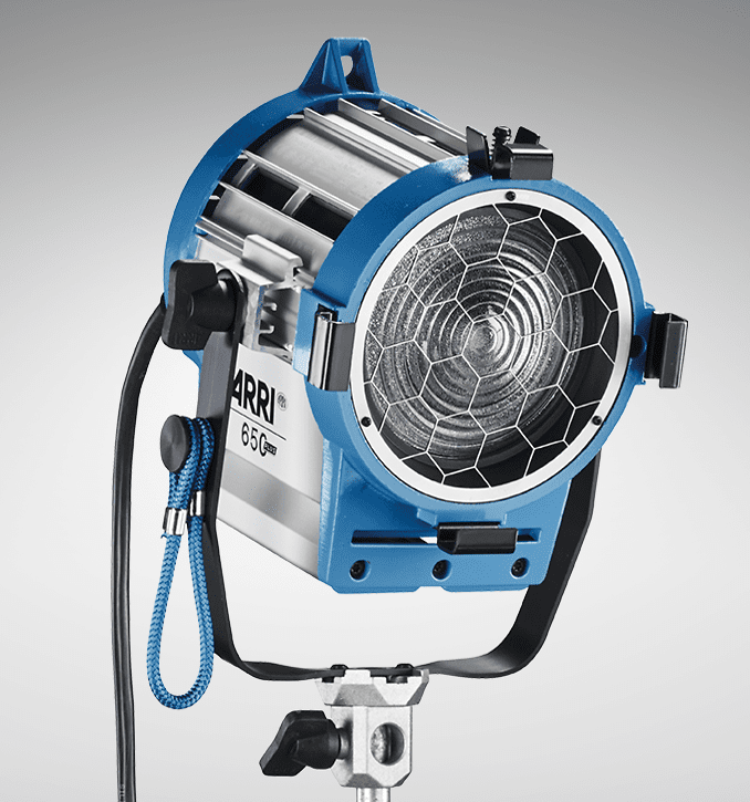 Arri 650 Fresnel Plus Tungsten Light L1.79400.A - BarnDoor
