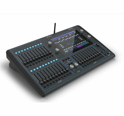ChamSys QuickQ 20 2-Universe Compact Lighting Console | BarnDoor