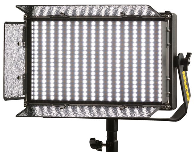 Ikan Rayden Bicolor LED 3 Light Kit Half X 1 - BarnDoor