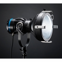 HMI Daylight Light Fixtures - BarnDoor Lighting