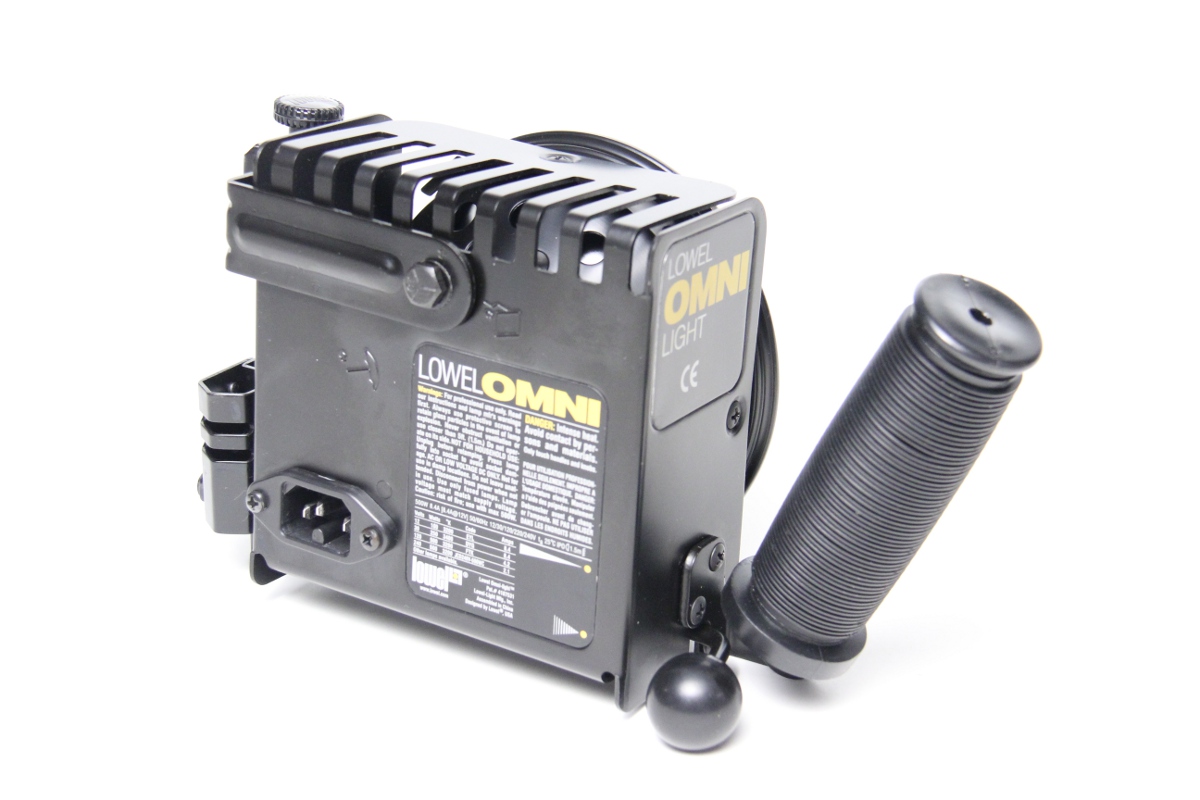 Lowel Omni Light O1-10 500W Film Video Photo - BarnDoor Lighting