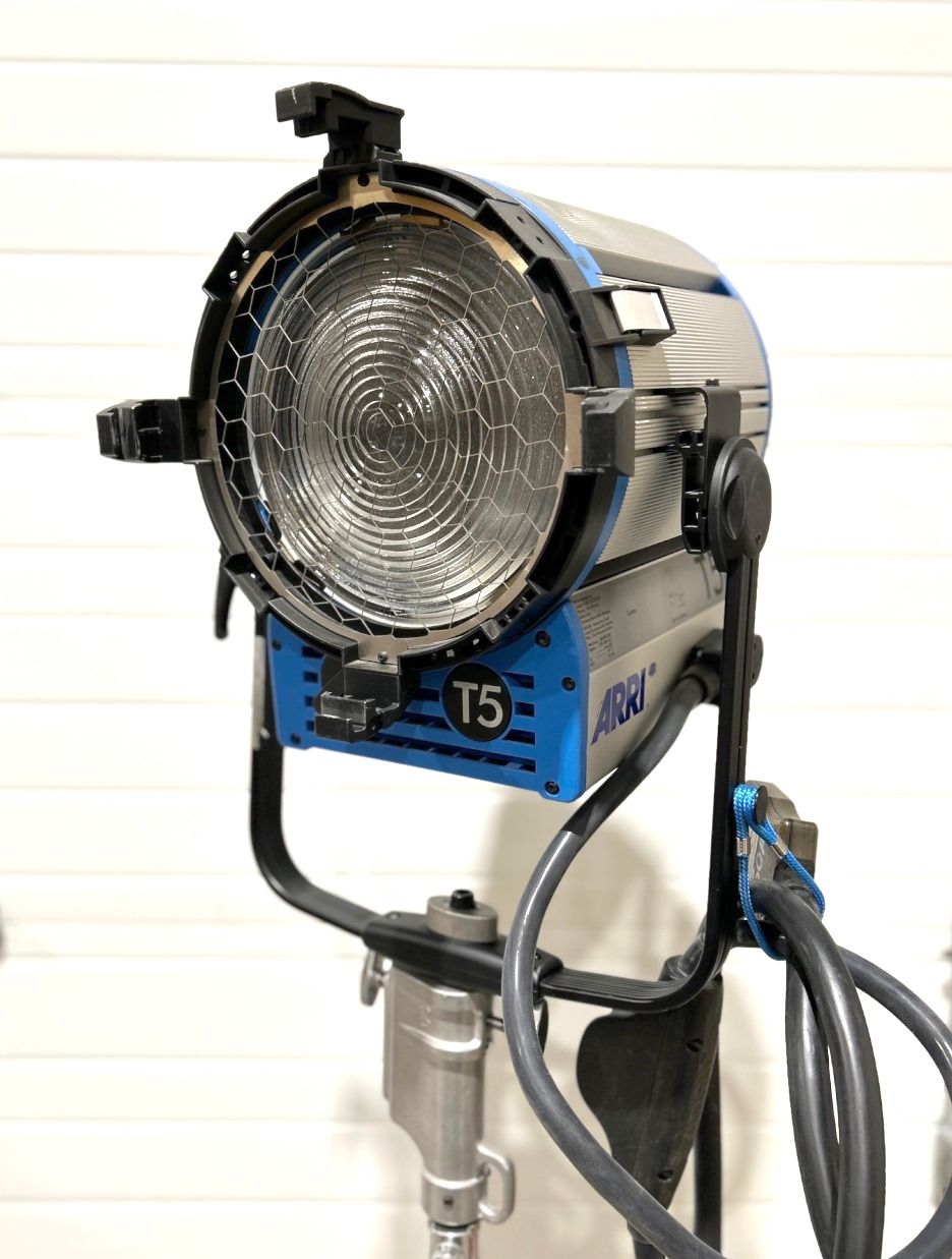 Save Big On Arri T5 5000W Fresnel in Like New Condition
