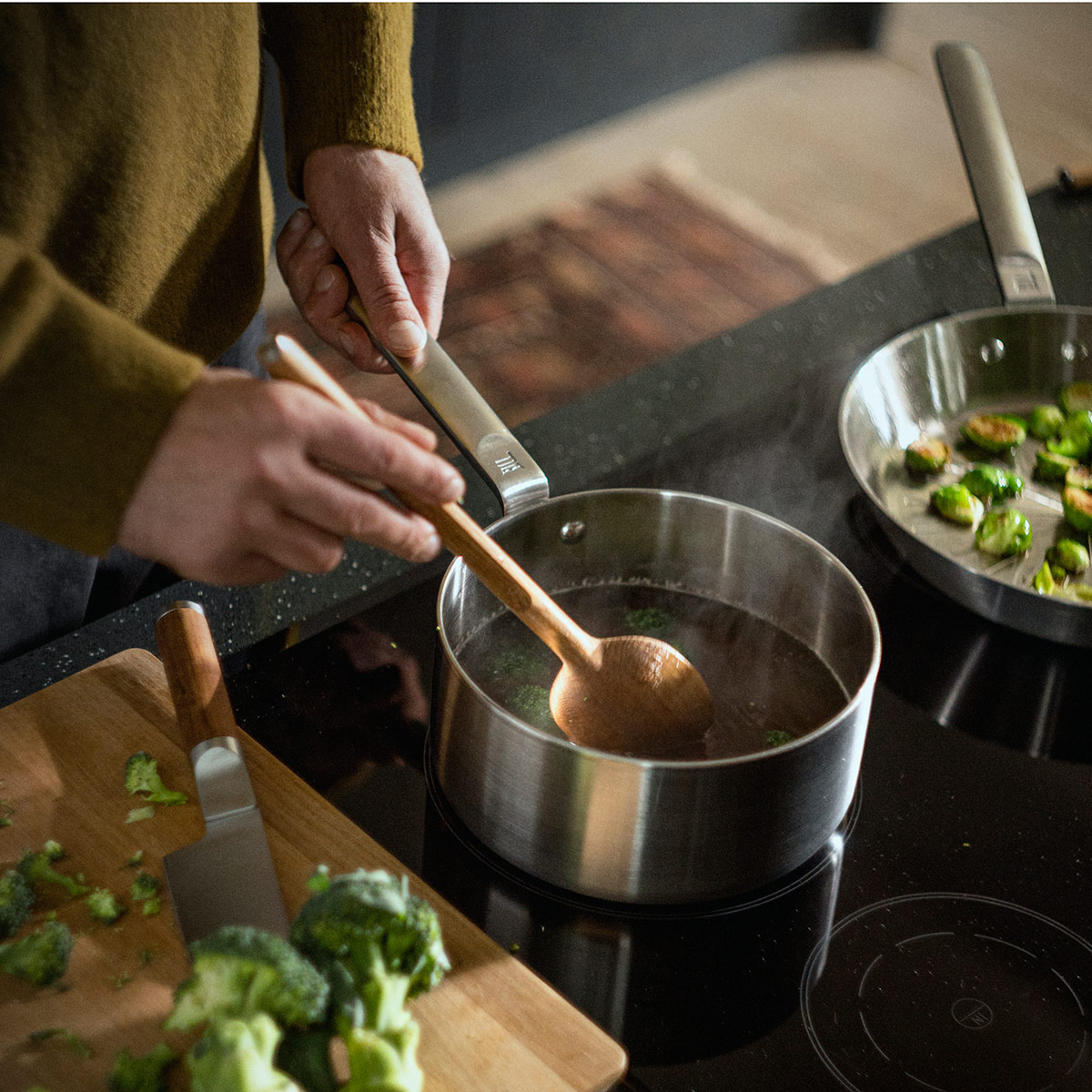 Fiskars Norden Stainless Steel Sauce Pan - 2.5L - Cookware