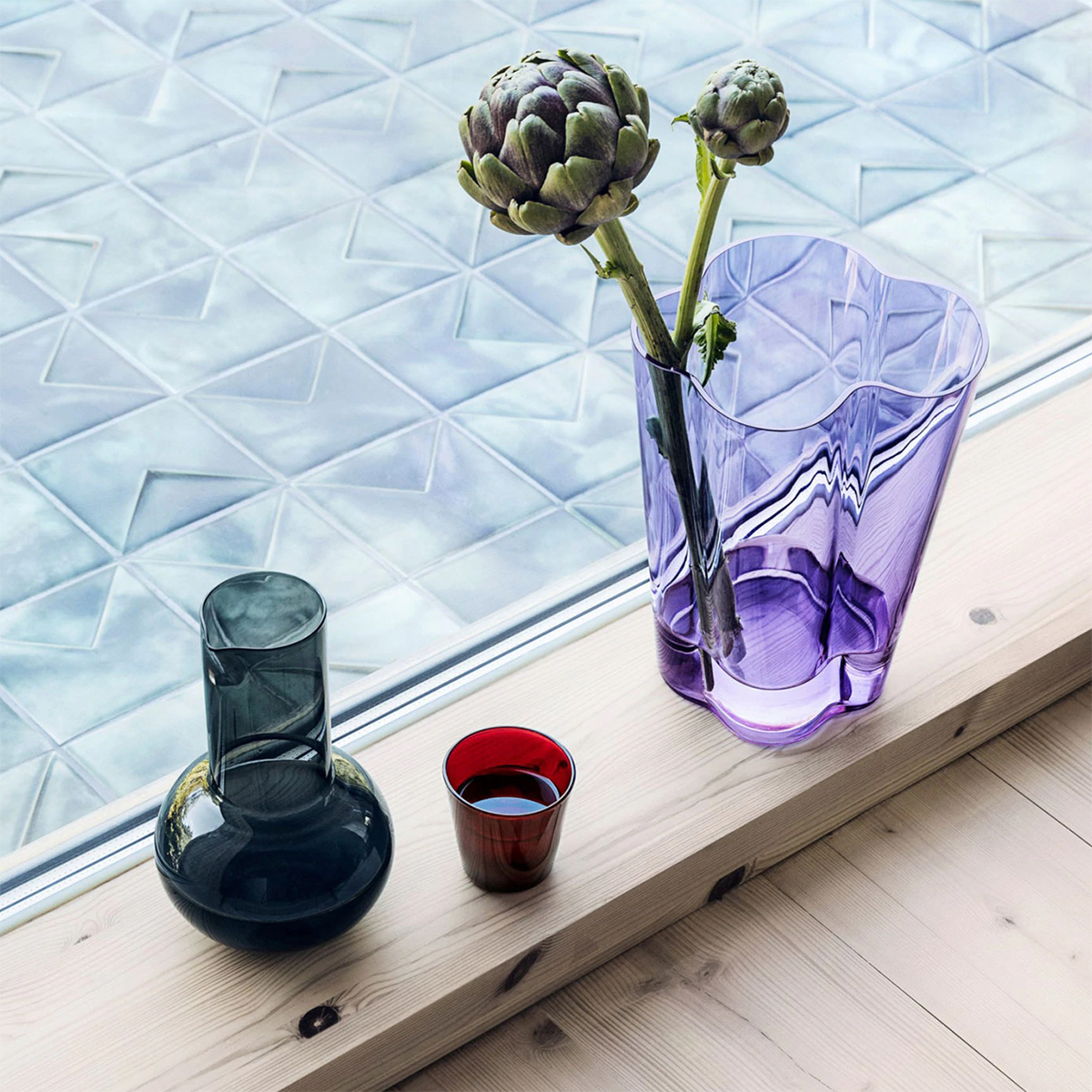 iittala Kartio Dark Grey Special Edition Round Pitcher - Serving Pitchers, Jugs, & Carafes