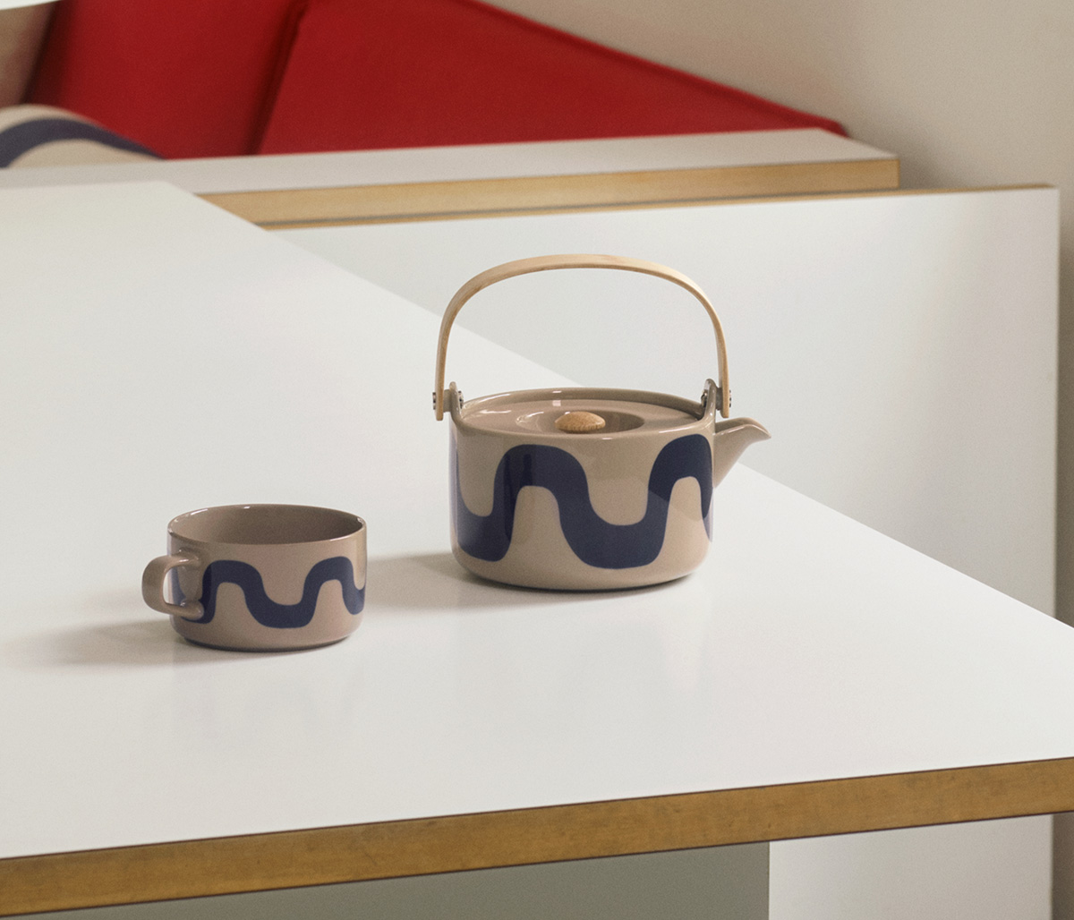 Marimekko Dark Blue / Terra Seireeni Oiva Teapot - Marimekko Sale