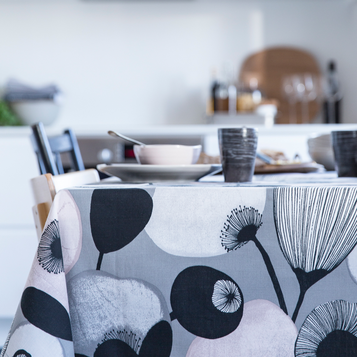 Pentik Pastelli Pink Tablecloth - Finnish Kitchen & Dining