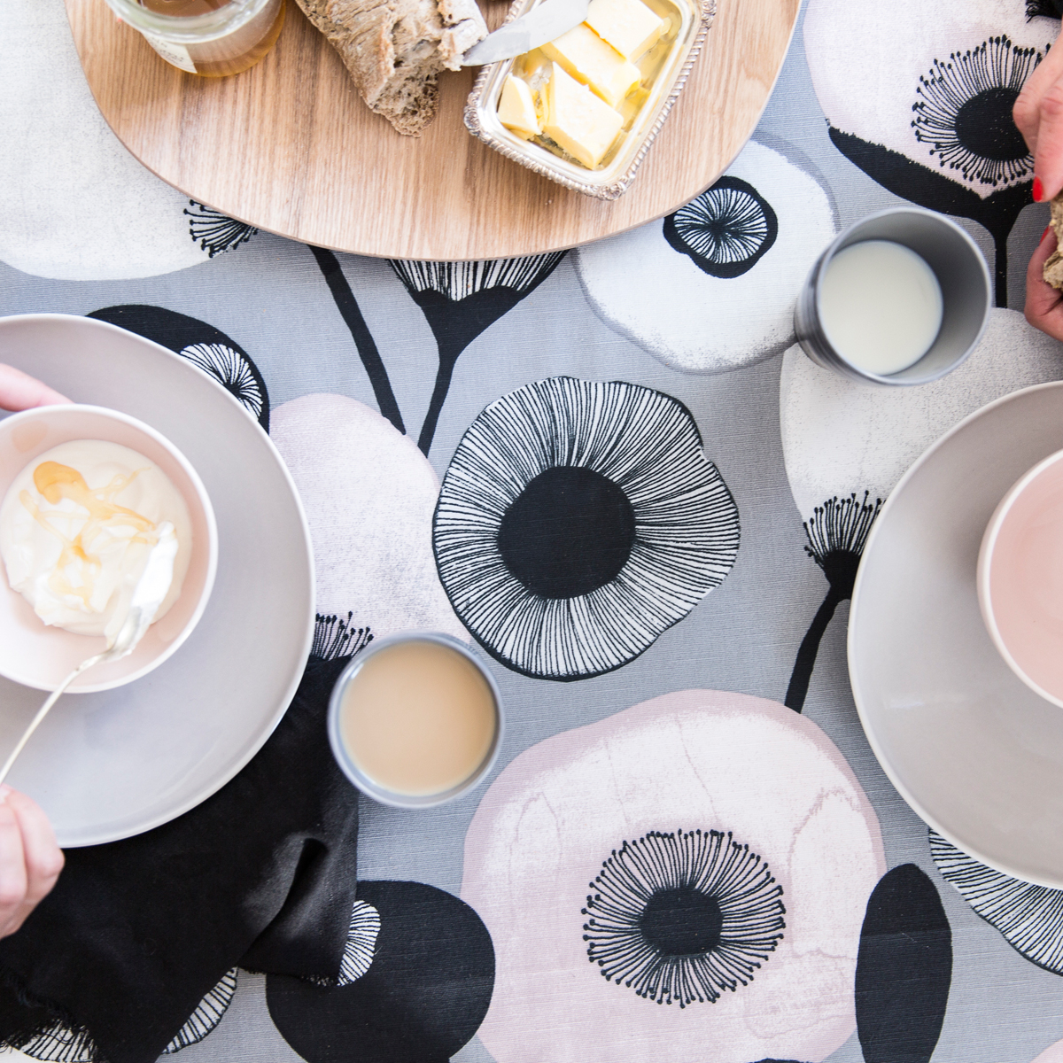 Pentik Pastelli Pink Tablecloth - Finnish Kitchen & Dining