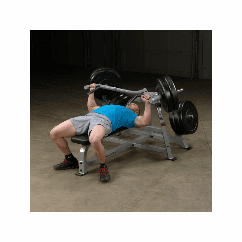 Leverage Bench Press Machine