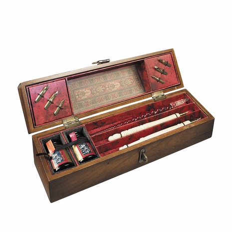 MG029 Authentic Models Windsor Prose Writing Set