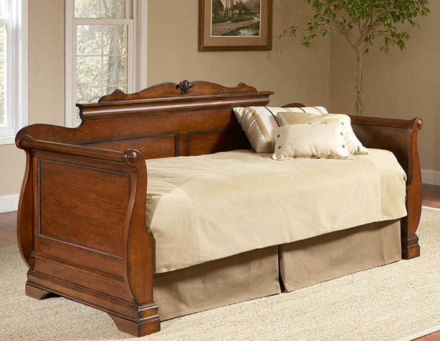 Cherry wood daybed with trundle store