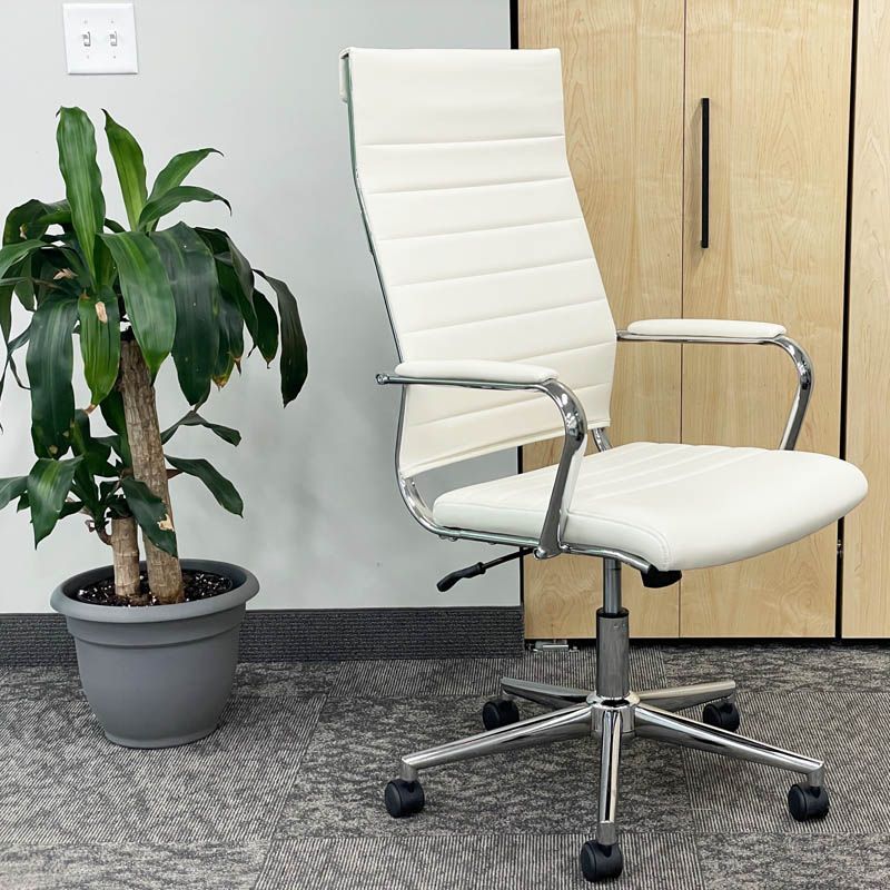 Contemporary Classic High Back Padded Office Chair in Cream Leather