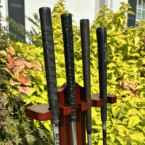 Golf Putter Stand - Cherry | Great Golf Memories