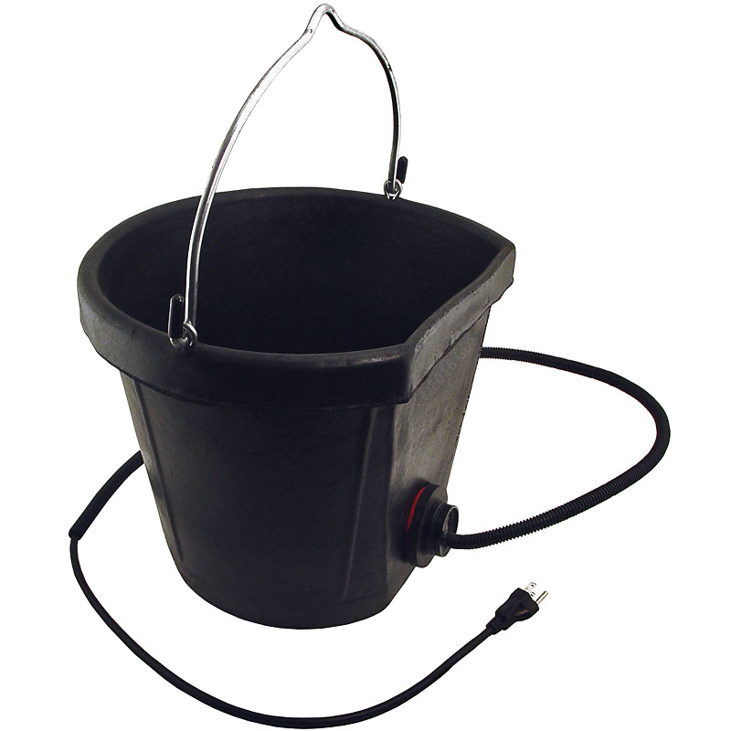 Heated Rubber 18-Quart Flat-Back Bucket by Farm Innovators. $49.95.