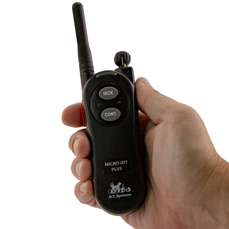 MOPIX - Micro iDT PLUS Transmitter in Hand.