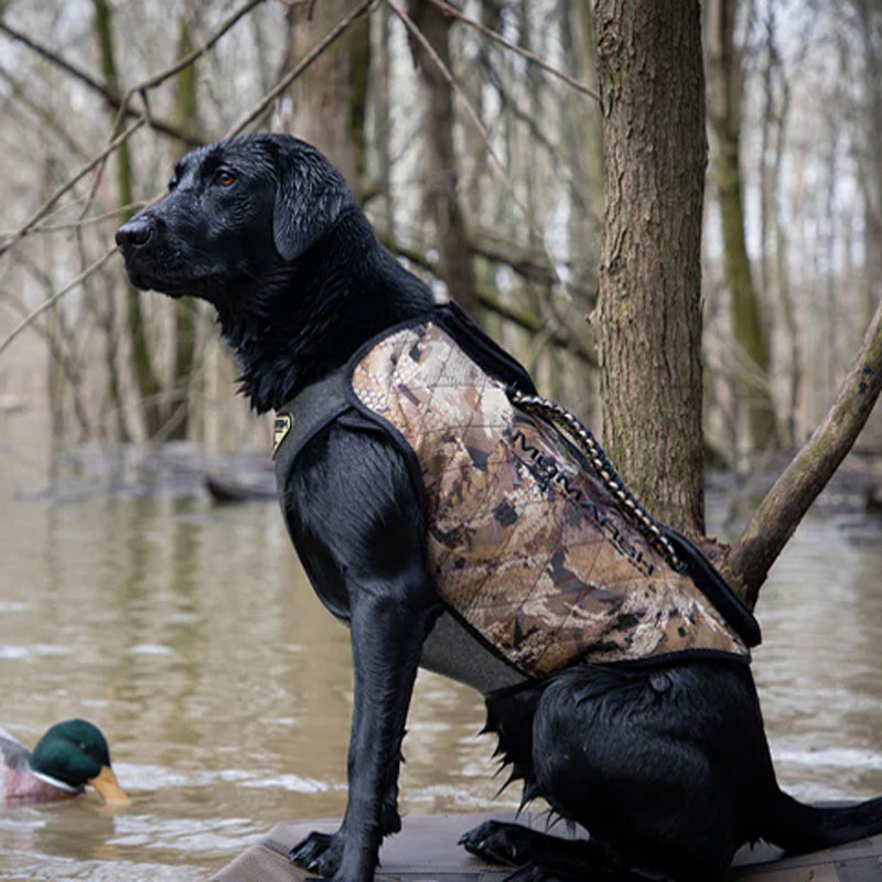 MOPIX - MOmarsh Versa Vest in Use.